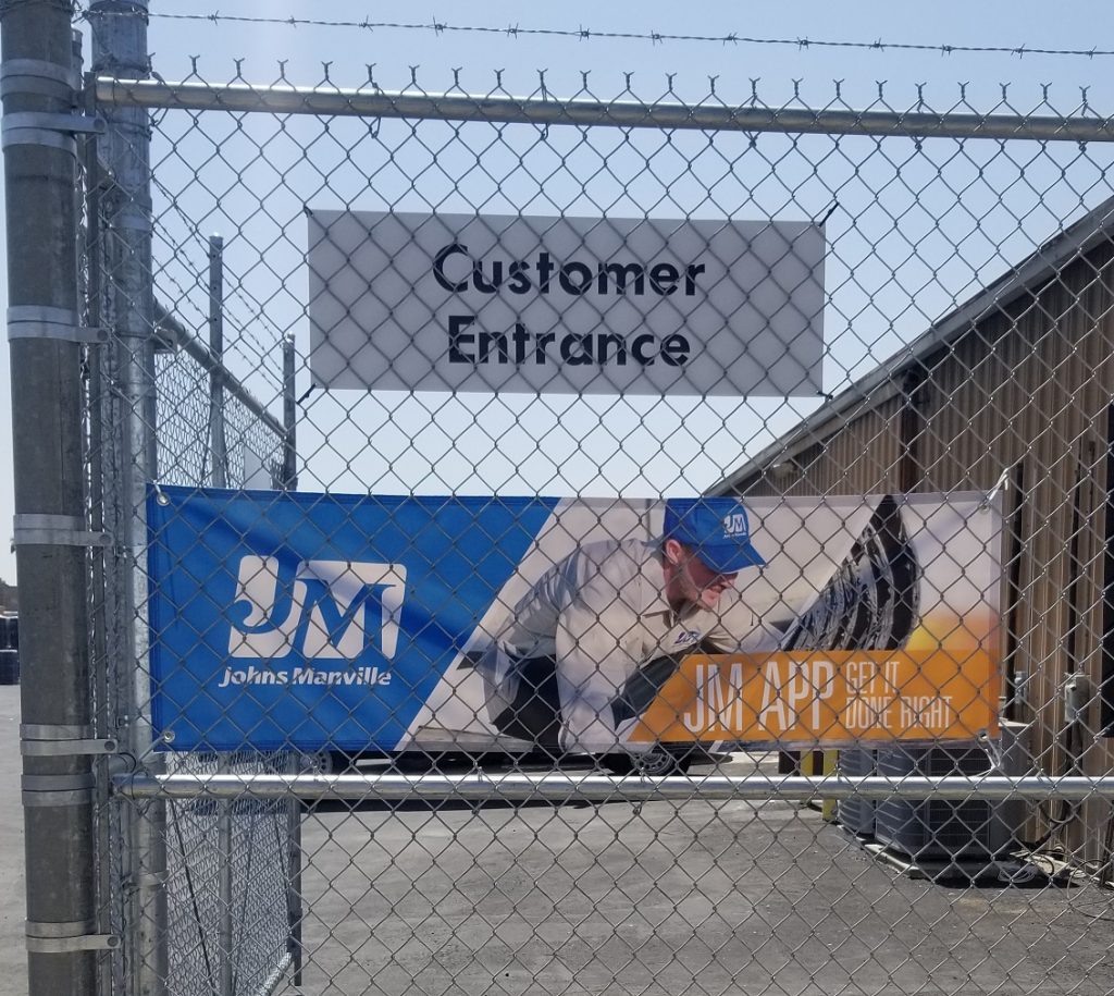 Business Sign Package for Roofline in Sun Valley - Premium Solutions