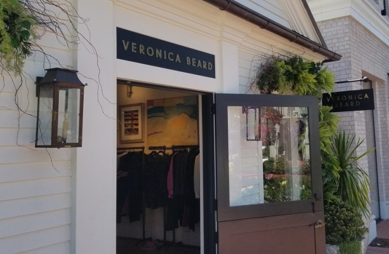 Boutique Storefront Sign for Veronica Beard in Pacific Palisades ...