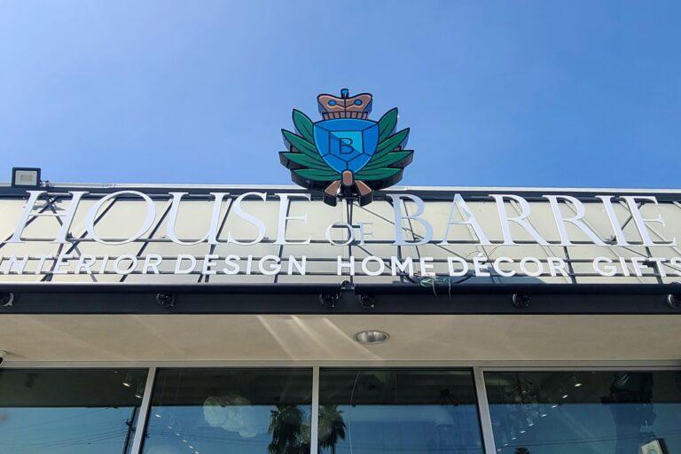 House of Barrie Outdoor Signs Los Angeles - Premium Solutions