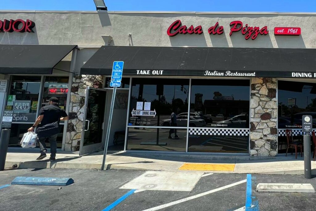 Channel Letters Casa De Pizza & Highland Liquor Granada Hills – Premium ...