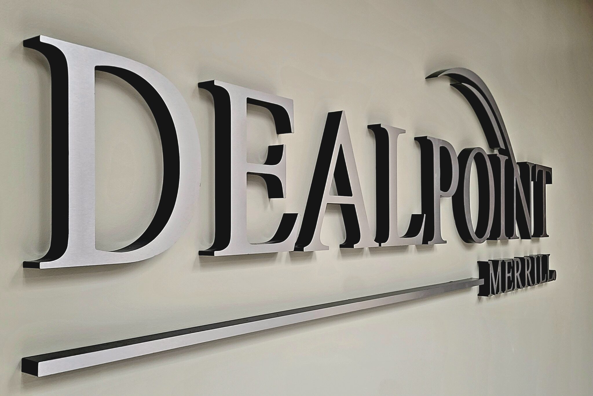 Dealpoint Merrill Lobby Sign Woodland Hills - Premium Solutions