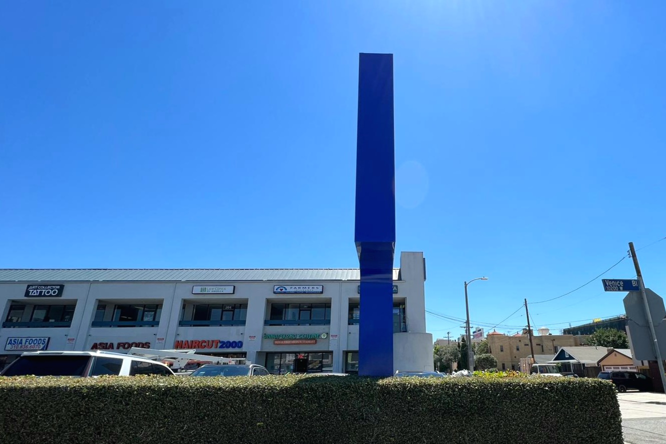 General Real Estate Management Pylon Sign Culver City - Premium Solutions