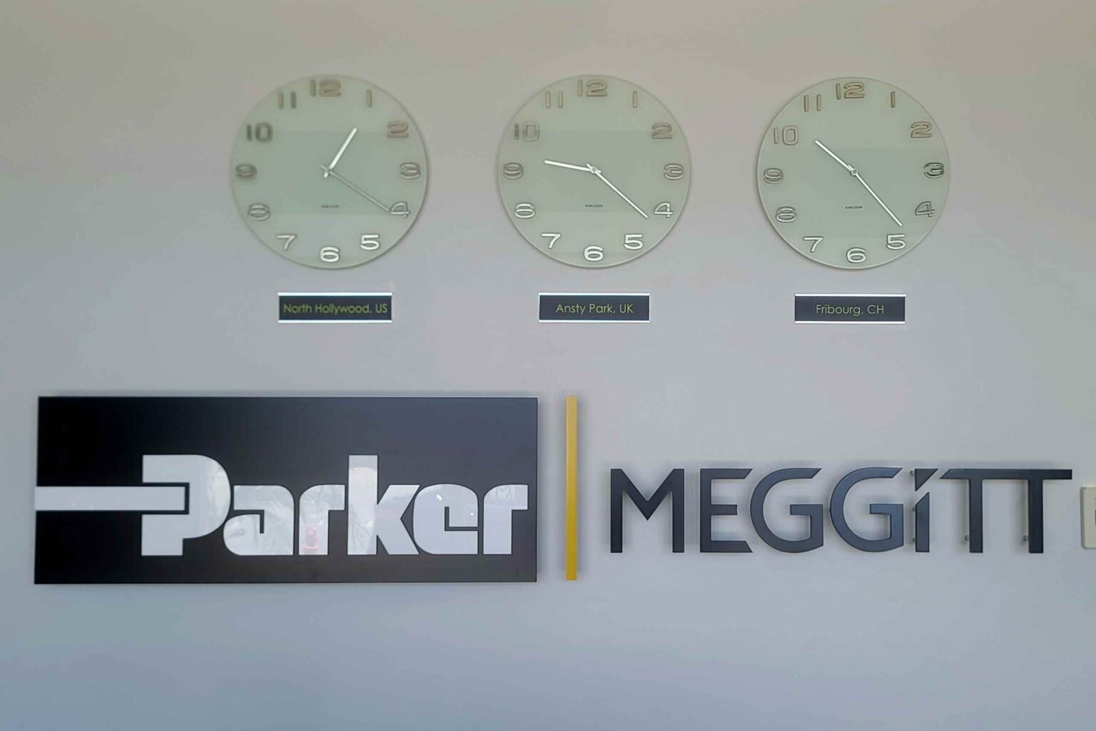 Parker Meggitt Monument Sign Los Angeles – Premium Solutions