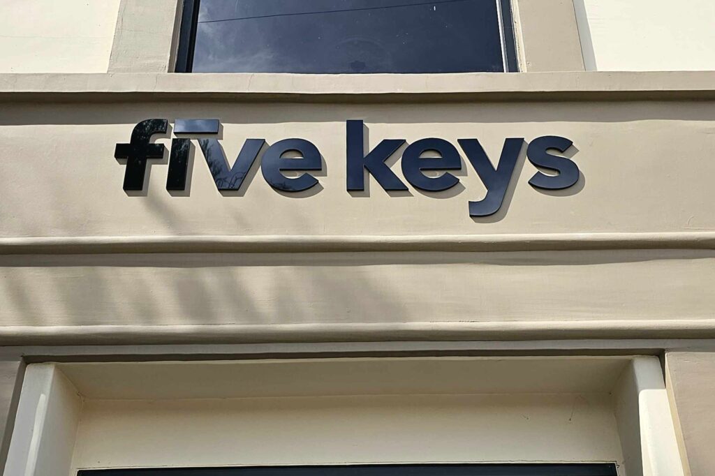 Five Keys Signs and Graphics Los Angeles - Premium Solutions