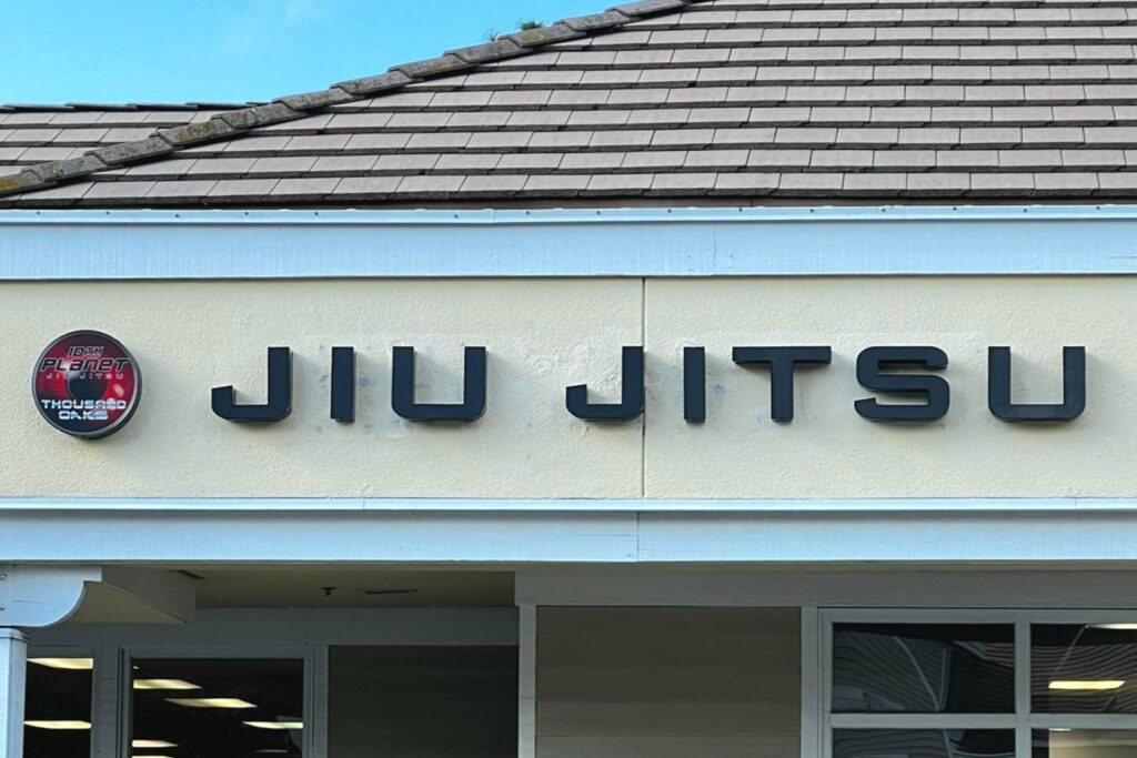 10th Planet Jiu Jitsu Channel Letters Thousand Oaks - Premium Solutions