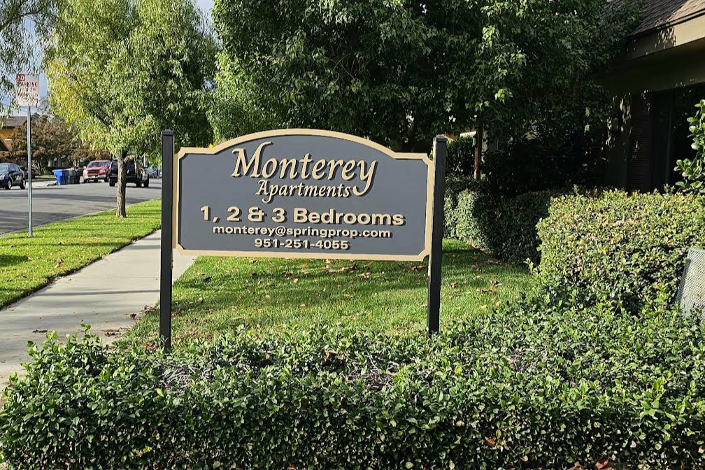 Spring Properties Kensington Apartment sign and Monterey Apartments ...