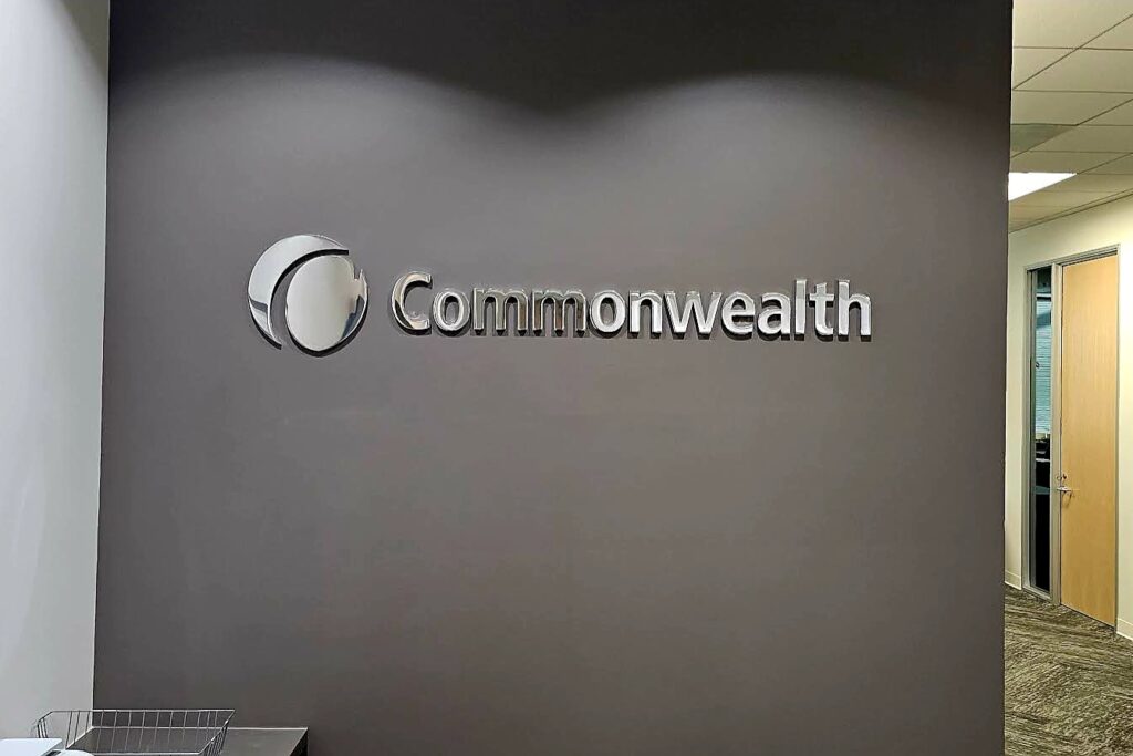 Commonwealth Torrance Reception Sign – Premium Solutions