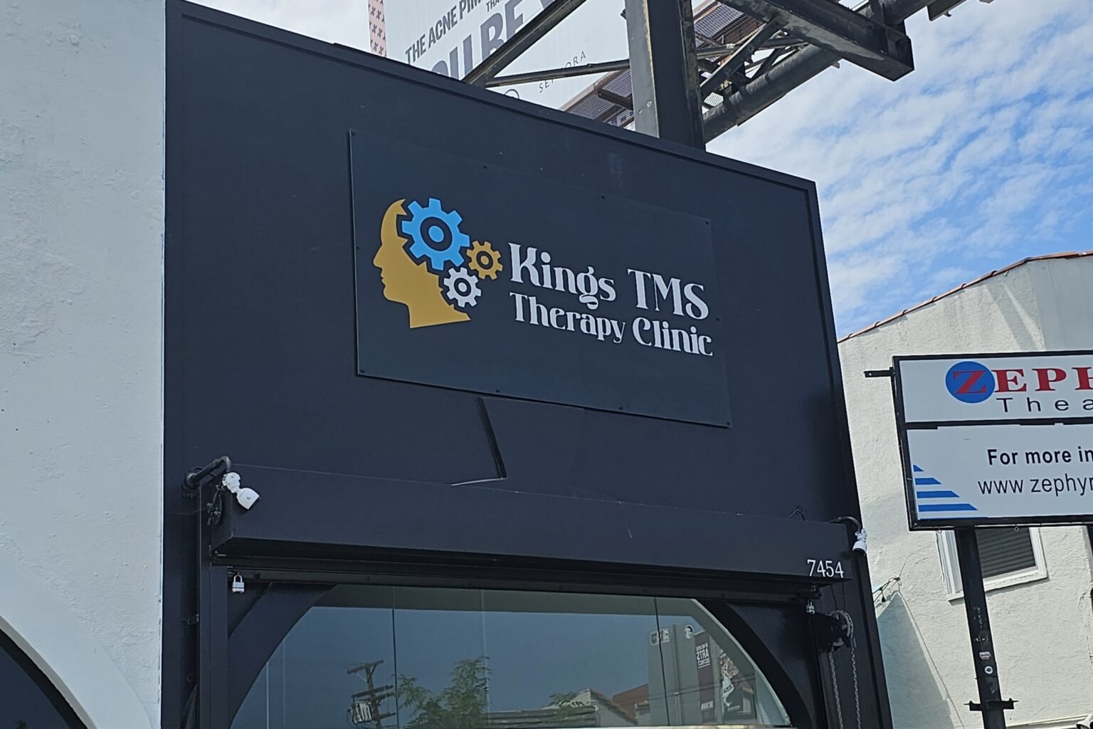 King's TMS exterior sign and window decals Los Angeles - Premium Solutions