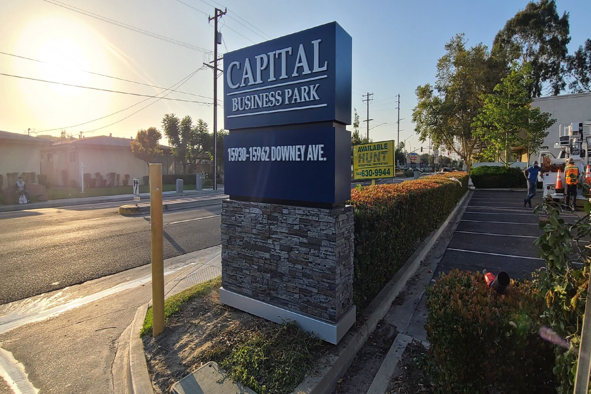 Unlocking Signage’s Power for Property Managers – Premium Solutions